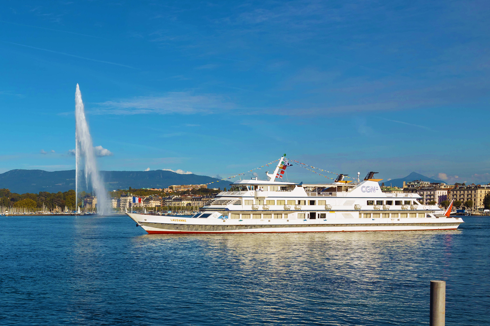 Geneva City tour and boat cruise